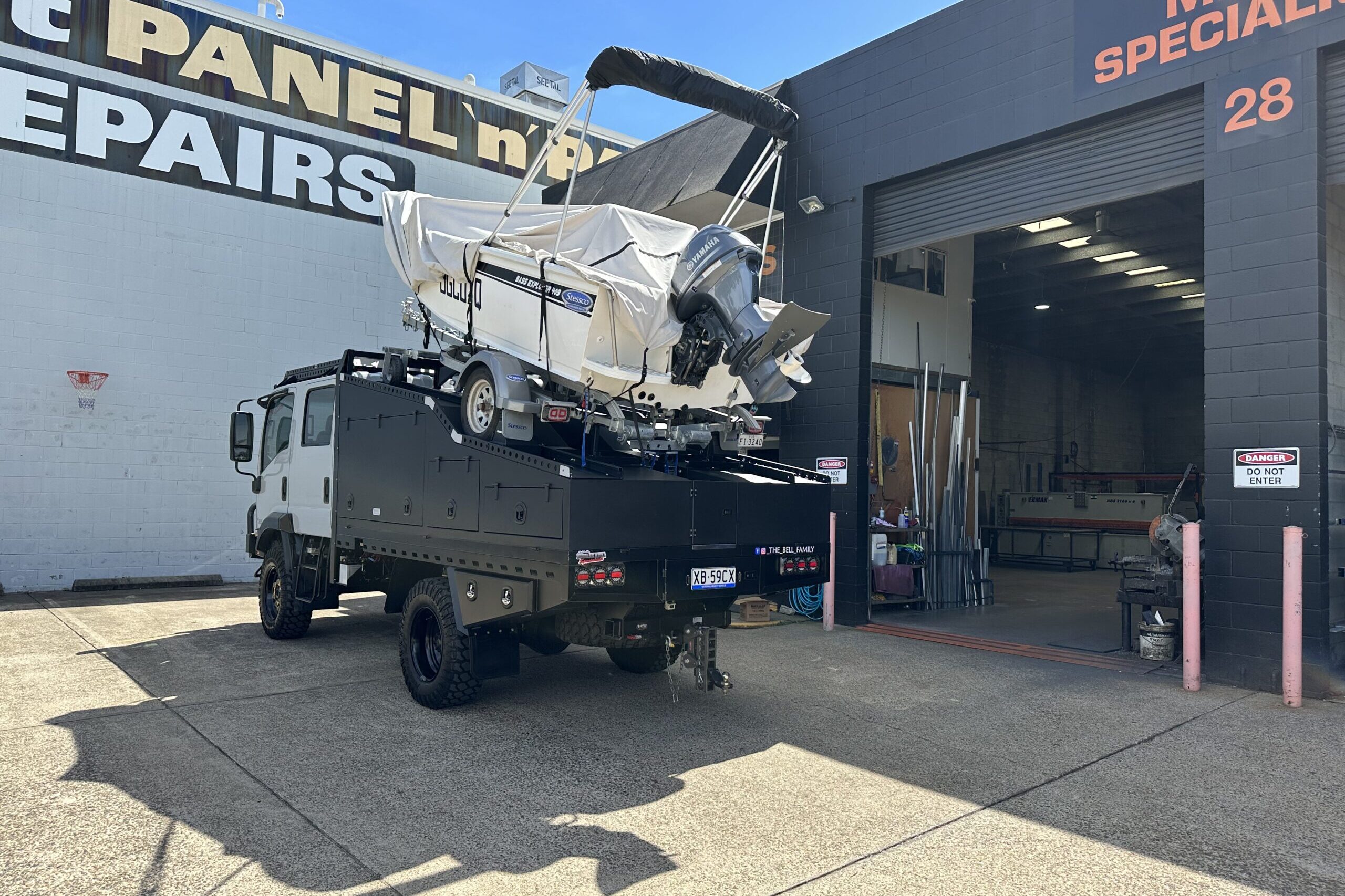 Custom Built UTE Toolboxes, Racks, Canopies & Accessories